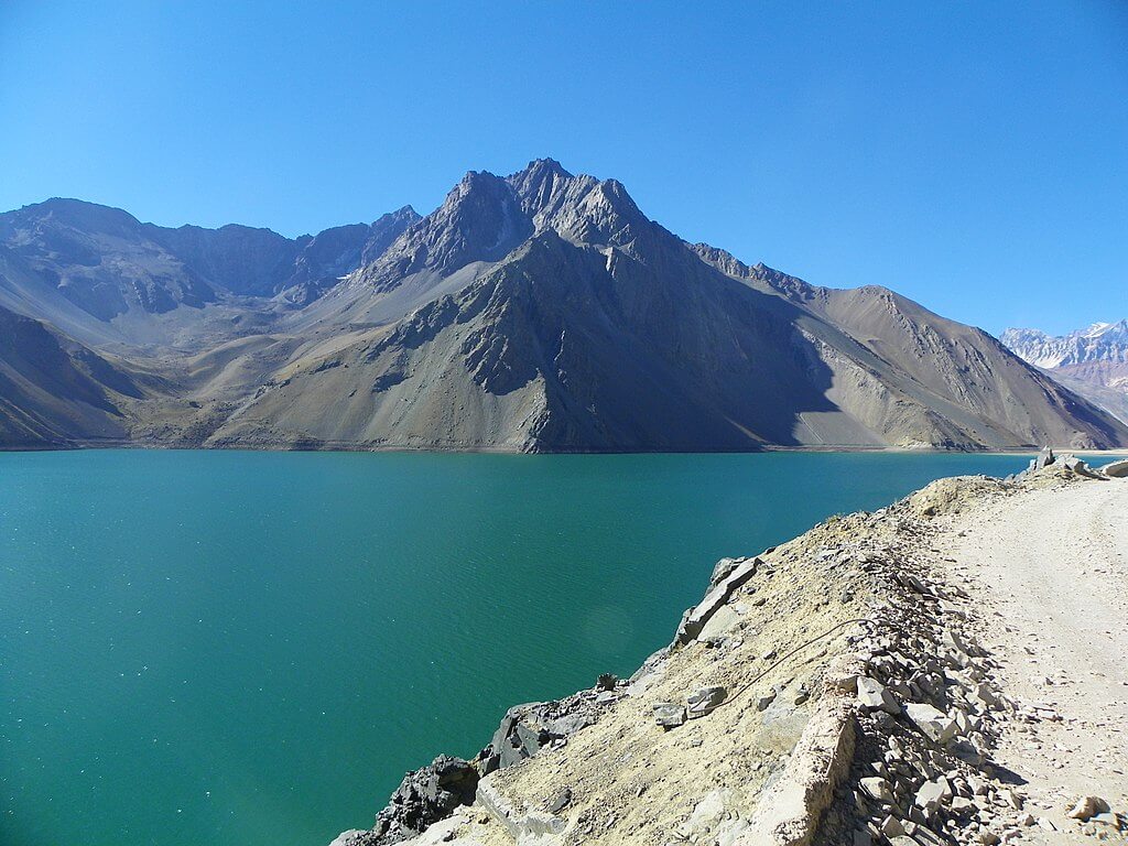 Exploring Cajón del Maipo and its Volcanic Landscape | LAC Geo